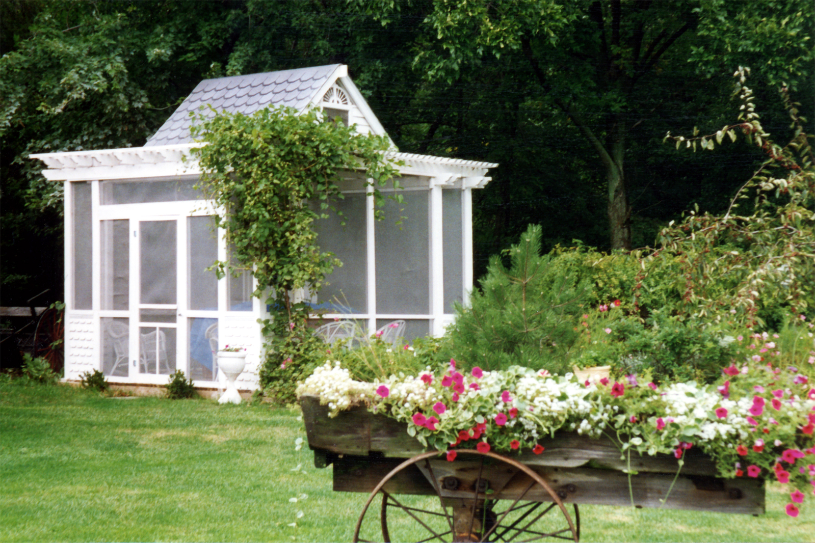 Backyard Garden Structures That Enhance Your Landscape - Blessed Beyond ...