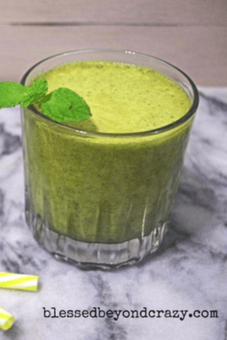 Healthy Chocolate Mint Smoothie - Blessed Beyond Crazy