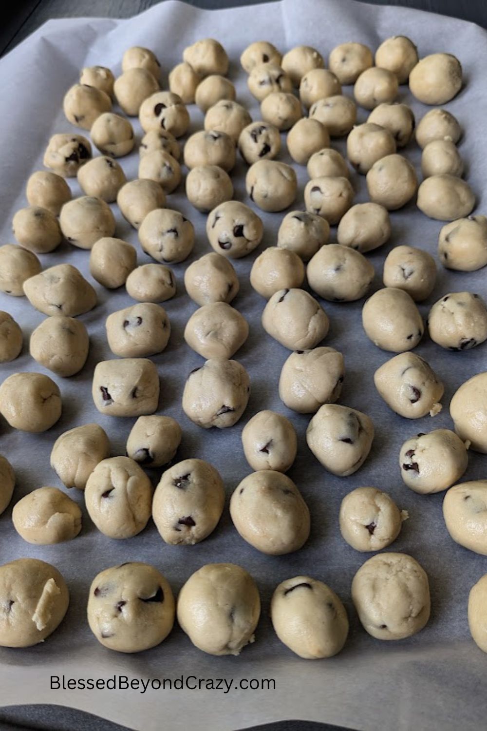How to Make Homemade Mini Cookie Dough Balls - Perfect for Ice Cream ...