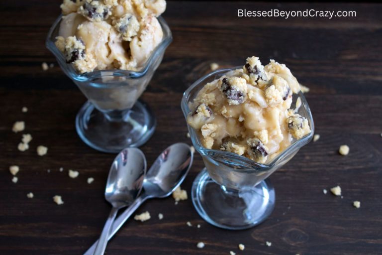 How to Make Homemade Mini Cookie Dough Balls - Perfect for Ice Cream ...